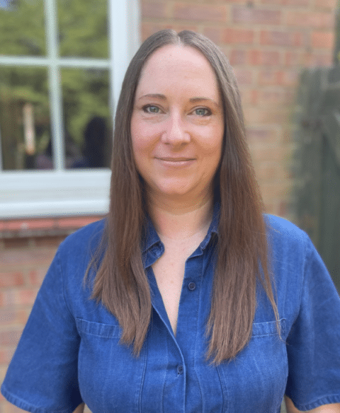 Meet the Team – Jennifer Kay Davies - The History Quill
